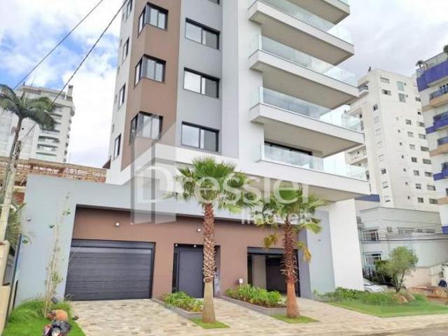 Apartamentos 3 dormitórios