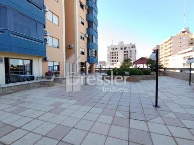 Apartamentos 3 dormitórios Centro