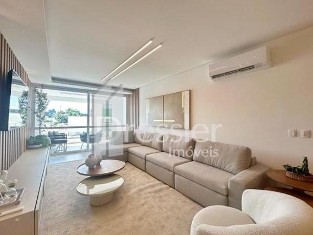 Apartamentos 3 dormitórios Centro