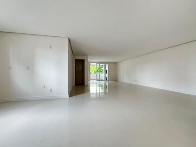 Apartamentos 3 dormitórios Exposição