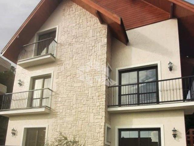 Apartamentos 3 suítes,107m² privativos, vaga dupla, no Bairro Bavária