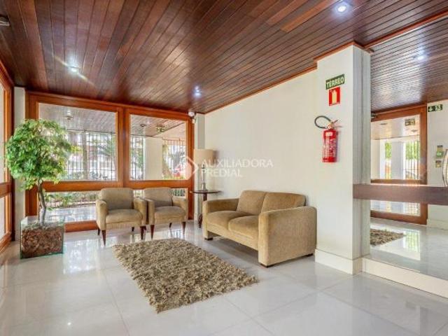 Apartamentos 4 dormitórios o coração do Mont Serrat