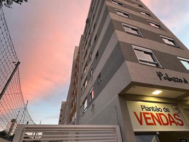 Apartamentos com ótima localização e perto do comércio em geral
