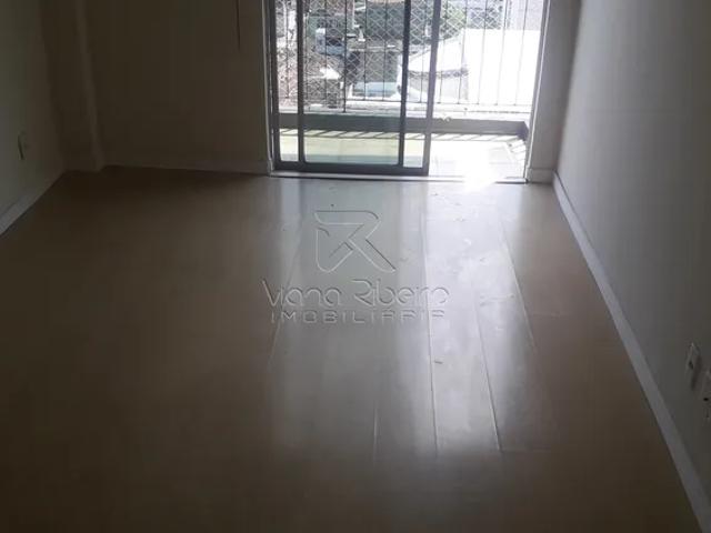 Apartamentos com 2 Quartos e 2 banheiros à Venda em Engenho De Dentro