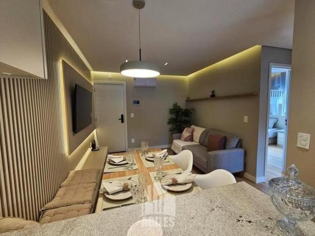 Apartamentos com 2 quartos em Caiobá
