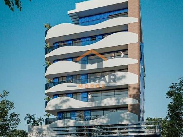Apartamentos a uma quadra do mar em Caiobá