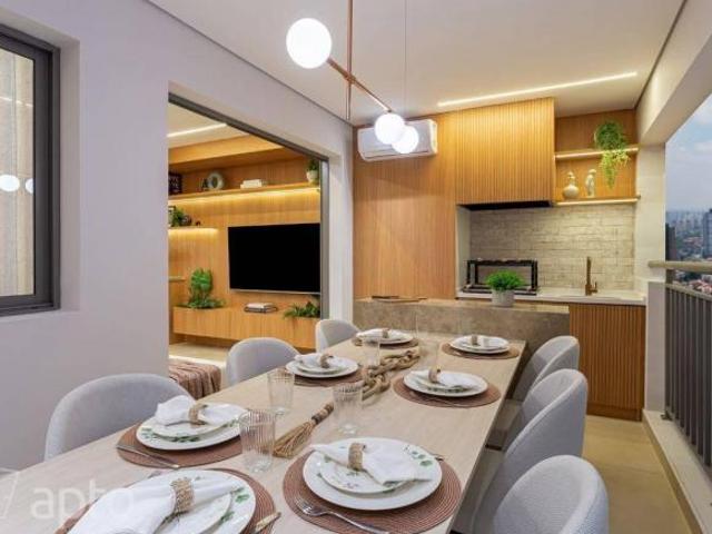 Apartamentos à venda em Vila Guilhermina, São Paulo | 2 quartos com 69 m²
