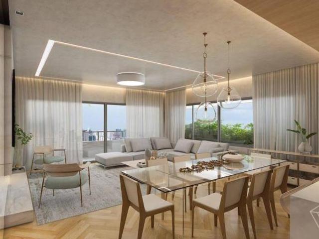 Apartamentos à venda em Auxiliadora, Porto Alegre | 3 quartos com 172 m²