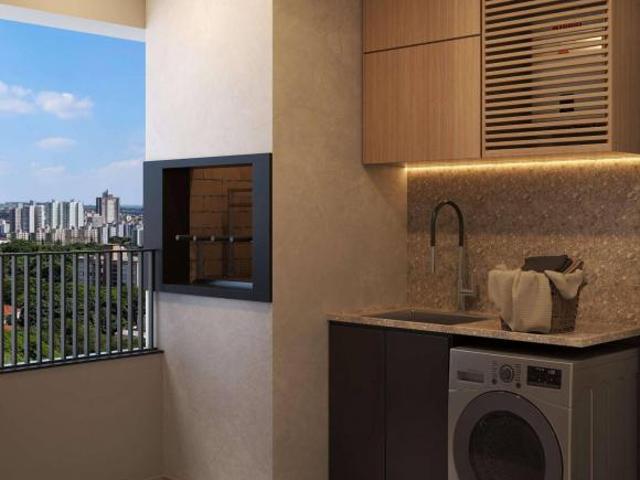 Apartamentos à venda em Bom Retiro, Curitiba | 2 quartos com 65 m²