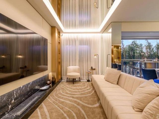 Apartamentos à venda em Boa Vista, Porto Alegre | 2 quartos com 69 m²