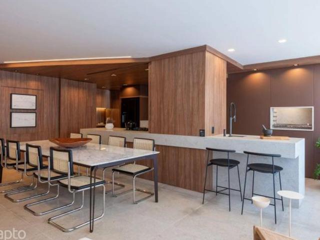 Apartamentos à venda em Brooklin, São Paulo | 4 quartos com 168 m²