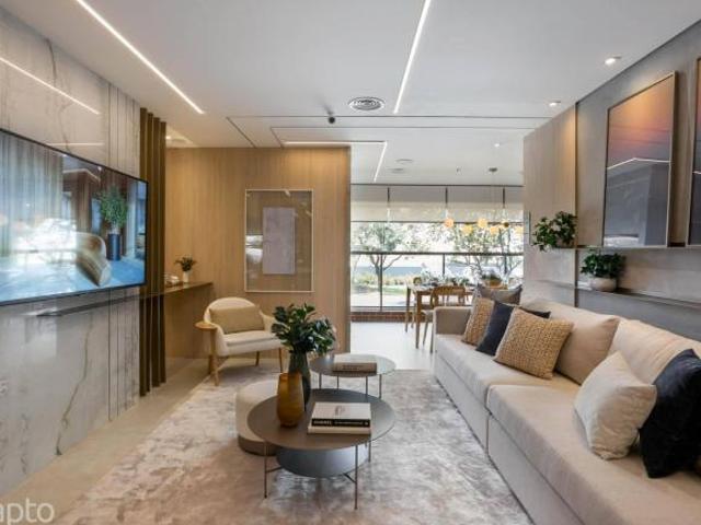 Apartamentos à venda em Cambuí, Campinas | 2 quartos com 126 m²