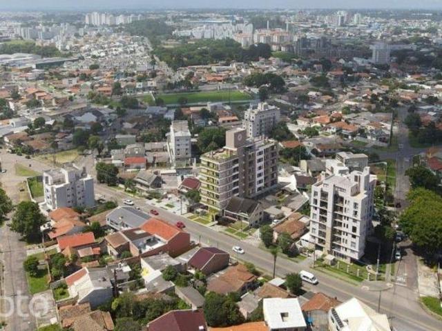 Apartamentos à venda em Capão Raso, Curitiba | 2 quartos com 46 m²