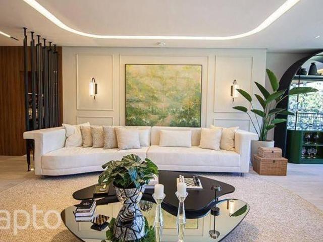 Apartamentos à venda em Cidade Jardim, São Paulo | 4 quartos com 248 m²