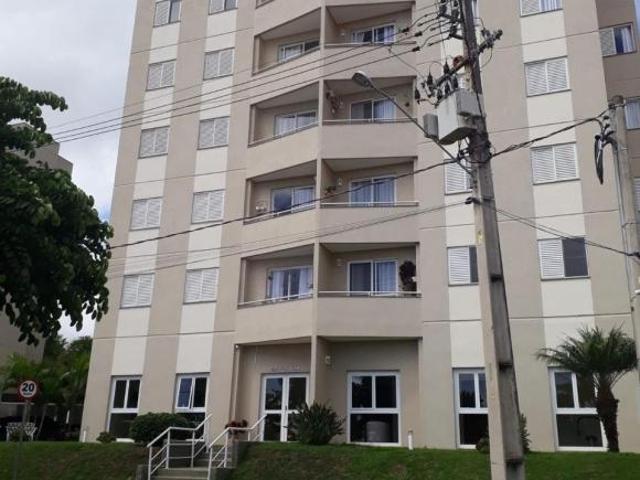Apartamentos à venda em condomínio no Residencial das Ilhas: 3 quartos, 1 suíte, 2 salas, 2 banheiro