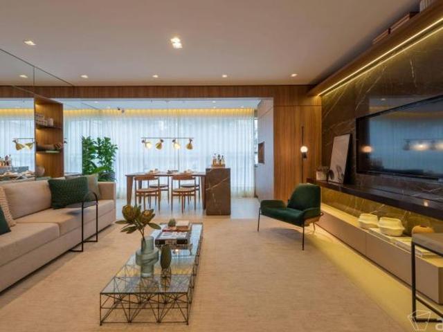 Apartamentos à venda em Ibirapuera, São Paulo | 2 quartos com 70 m²