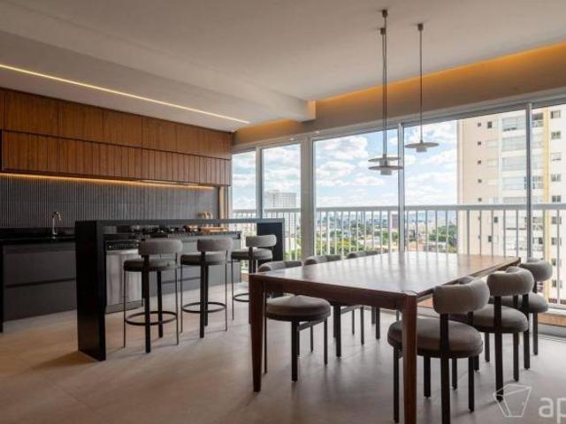 Apartamentos à venda em Jardim América, Goiânia | 3 quartos com 130 m²