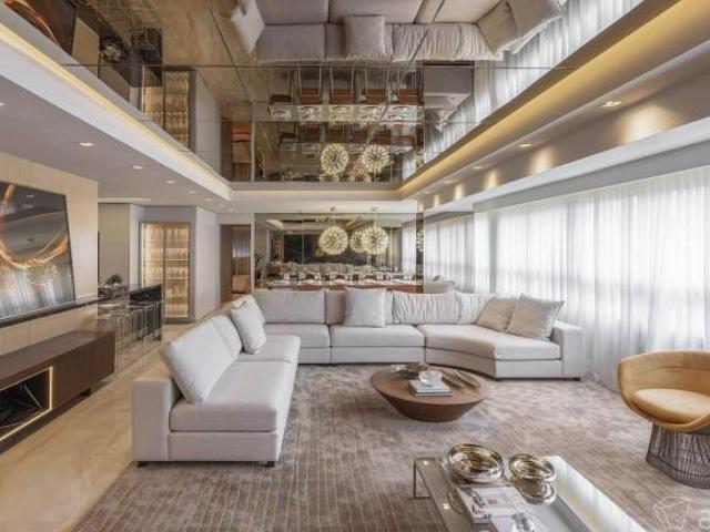 Apartamentos à venda em Jardim Europa, Porto Alegre | 3 quartos com 186 m²