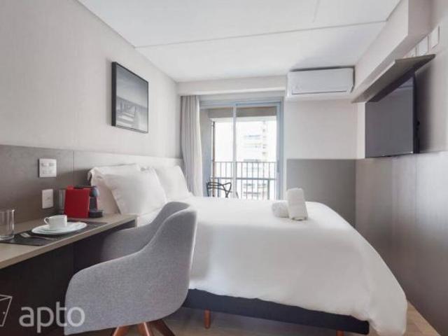 Apartamentos à venda em Jardins, São Paulo | 1 quarto com 79 m²