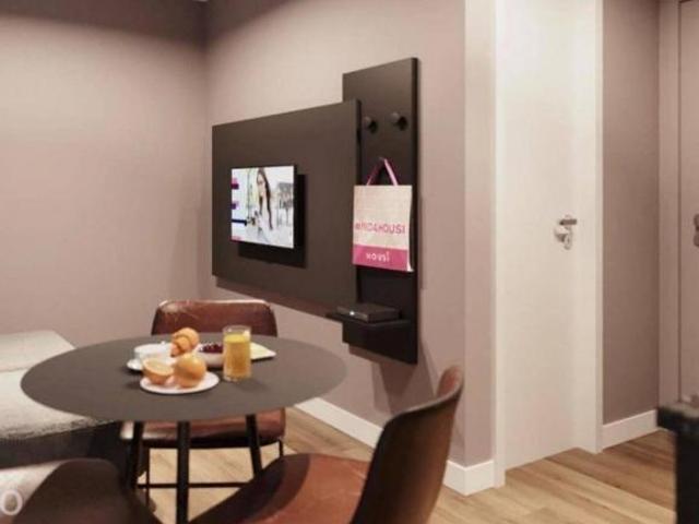 Apartamentos à venda em Jardins, São Paulo | 2 quartos com 159 m²