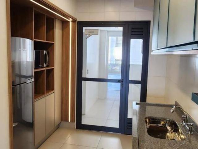 Apartamentos à venda em Jardins, São Paulo | 3 quartos com 138 m²