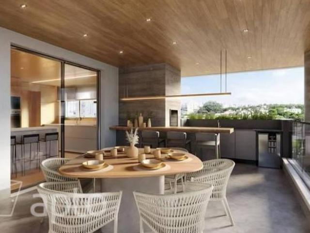 Apartamentos à venda em Juvevê, Curitiba | 3 quartos com 210 m²