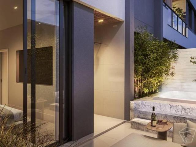 Apartamentos à venda em Mercês, Curitiba | 3 quartos com 132 m²