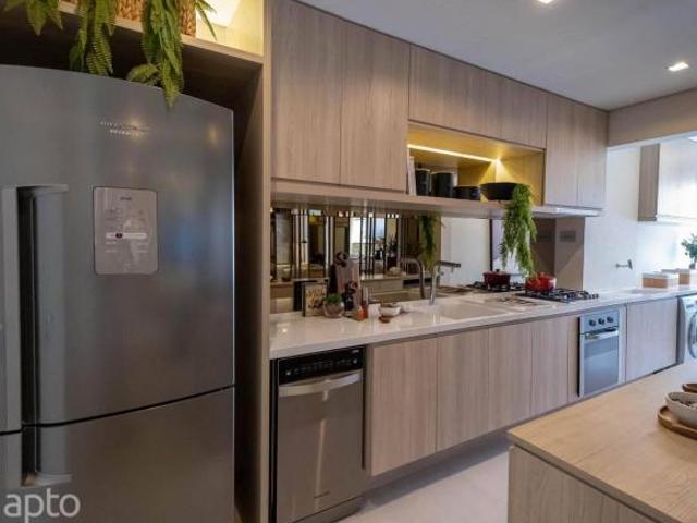 Apartamentos à venda em Moema, São Paulo | 3 quartos com 123 m²