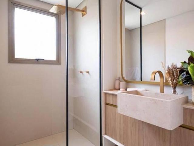 Apartamentos à venda em Moema, São Paulo | 3 quartos com 149 m²