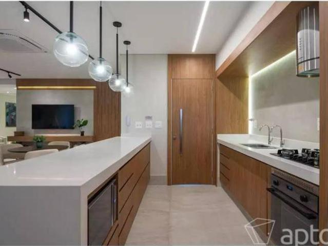 Apartamentos à venda em Pompéia, Santos | 2 quartos com 86 m²