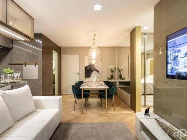 Apartamentos à venda em Praia de Belas, Porto Alegre | 2 quartos com 98 m²