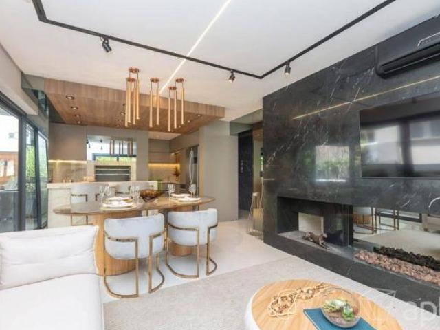 Apartamentos à venda em Rio Branco, Porto Alegre | 3 quartos com 98 m²