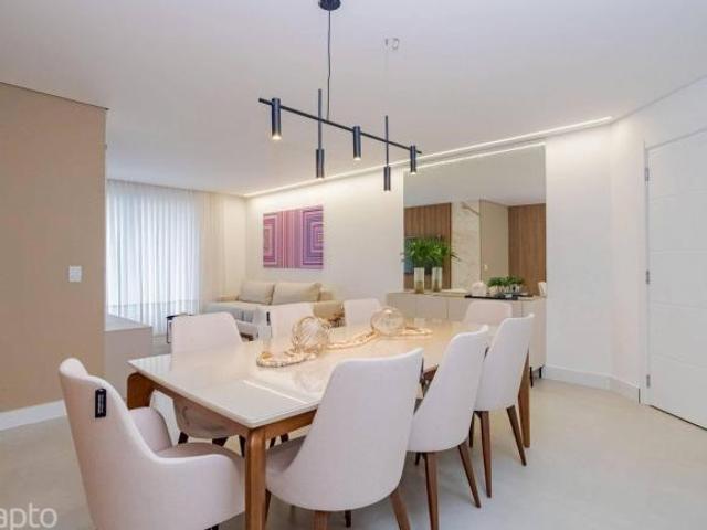 Apartamentos à venda em Seminário, Curitiba | 3 quartos com 165 m²