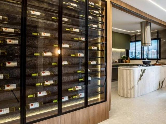 Apartamentos à venda em Setor Bueno, Goiânia | 3 quartos com 189 m²