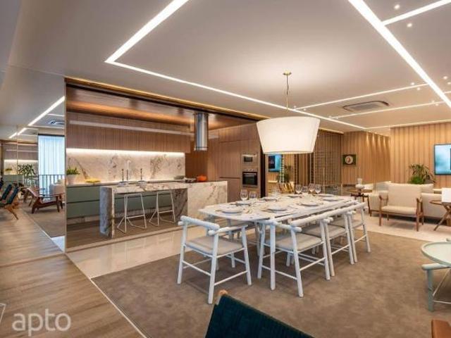 Apartamentos à venda em Setor Bueno, Goiânia | 4 quartos com 245 m²