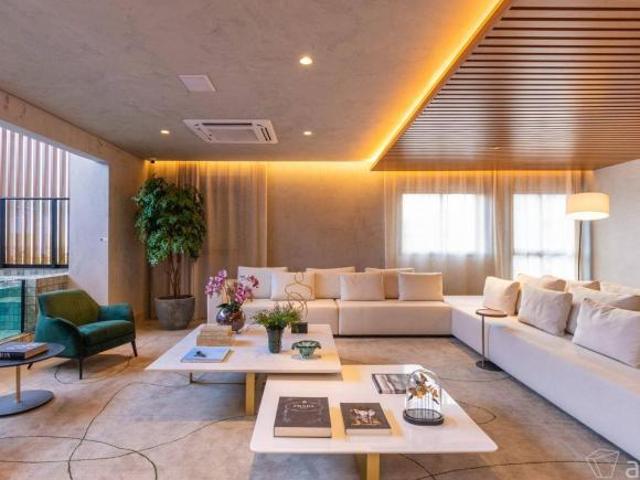 Apartamentos à venda em Setor Bueno, Goiânia | 4 quartos com 245 m²