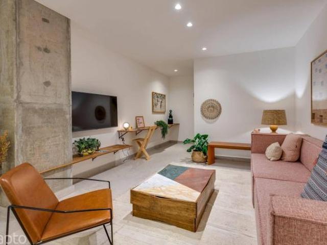 Apartamentos à venda em Setor Oeste, Goiânia | 3 quartos com 121 m²