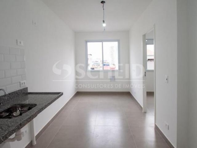 Apartamentos à venda na Vila Santa Catarina, com elevador e lavanderia coletiva