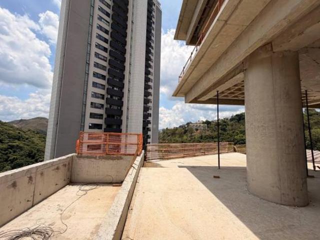 APARTAMENTOS À VENDA NO EDIFÍCIO TRÍADE NOVA LIMA