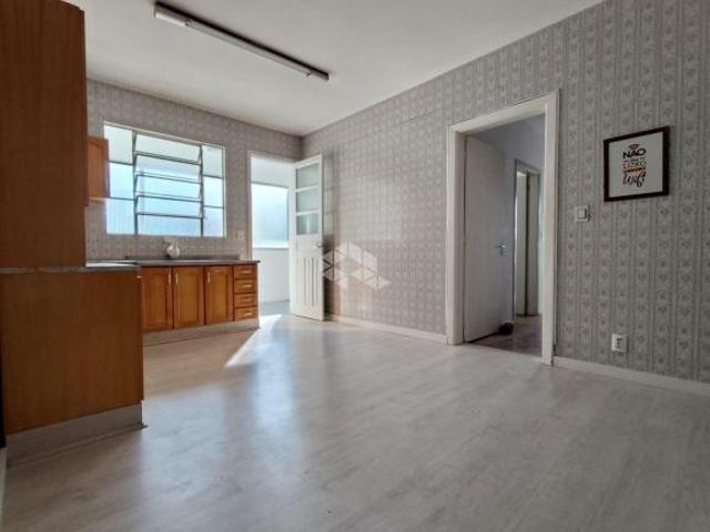 Apartamentos de 3 dormitórios no bairro São Pelegrino, Caxias do Sul