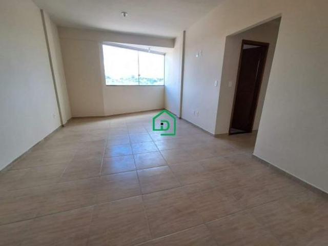 Apartamentos de 3 quartos 1 suite, sala para 2 ambientes, cozinha e copa separada, 1 vaga de garag