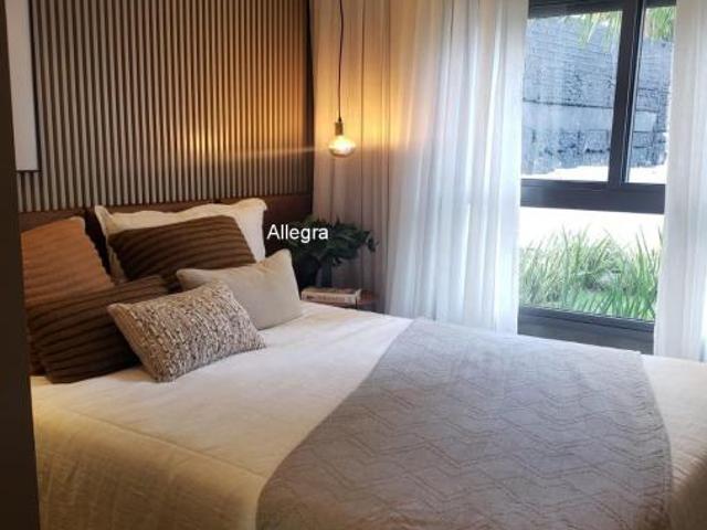 Apartamentos de 41 m², lazer na cobertura e piscina no rooftop. Situado em um bairro perto das pri