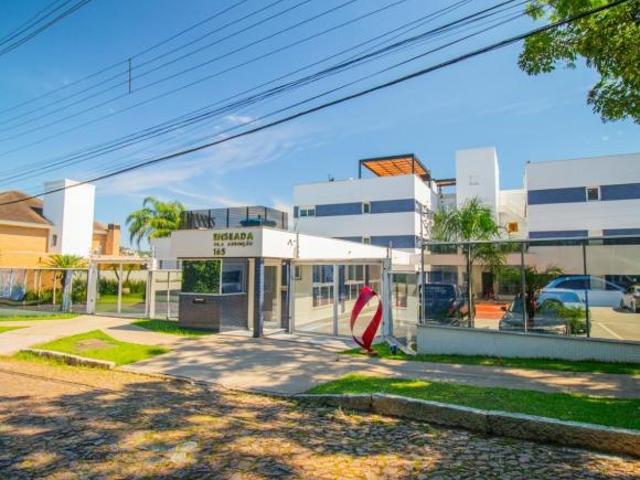 Apartamentos de alto luxo em frente ao Guaiba