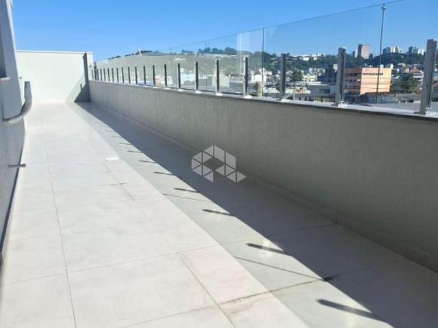 Apartamentos de dois dormitórios no bairro Santa Catarina