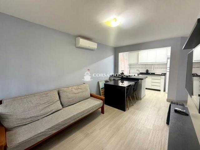 Apartamentos faixa mar Pontal do Sul PR
