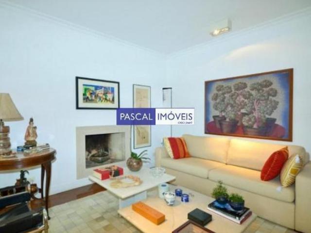 Apartamentos Moema 04 dormitórios 03 vagas