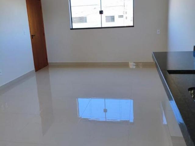 Apartamentos novos à venda no Quinta do Oeste