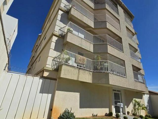 Apartamentos Padrão em Poços de Caldas