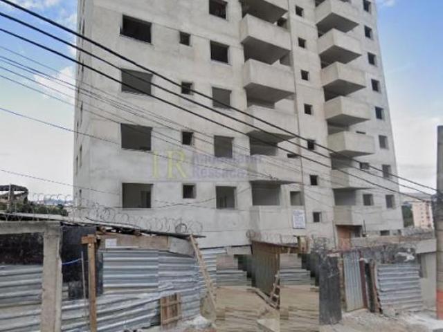 APARTAMENTOS TIPO