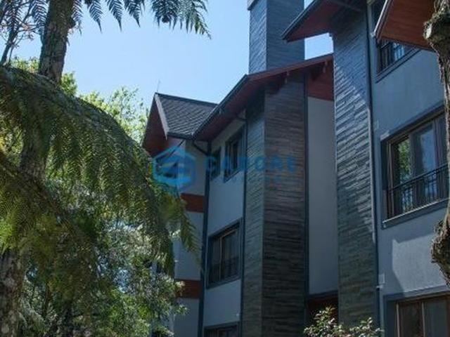 Apartamentos três quartos, em Gramado